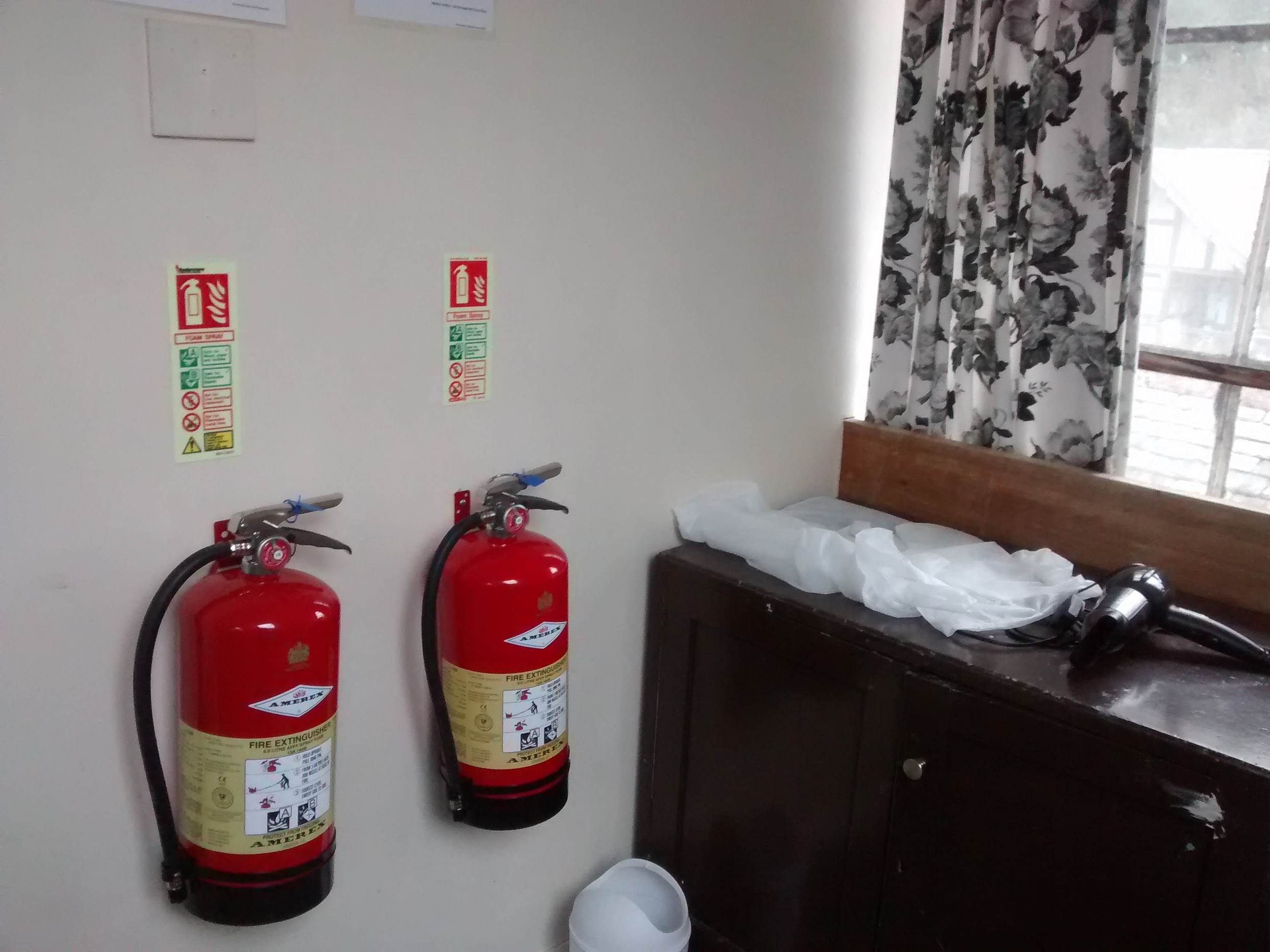 fire 4 - George Starkey Hut